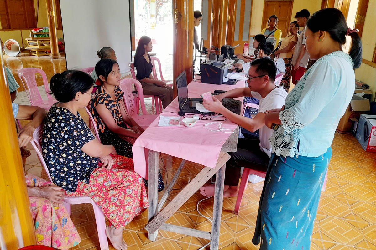ကျောက်ပန်းတောင်းမြို့ စံပြရပ်ကွက်တွင် Biometric Data ဇီဝဆိုင်ရာအချက်အလက်များကောက်ယူ